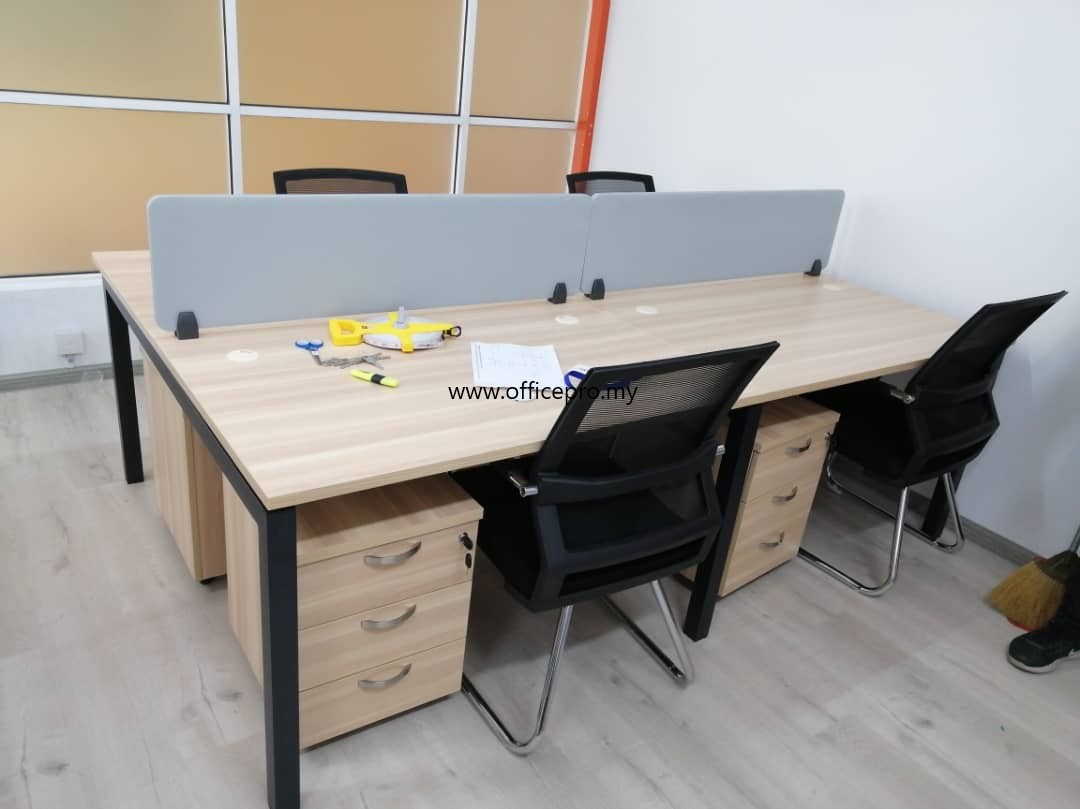 Office Workstation Table Cluster Of 4 Seater | Workstation Office Panel ...